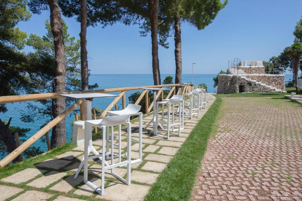 AH Premium Hotel Baia dei Faraglioni, Mattinata, Puglia | Yesvacanze.com